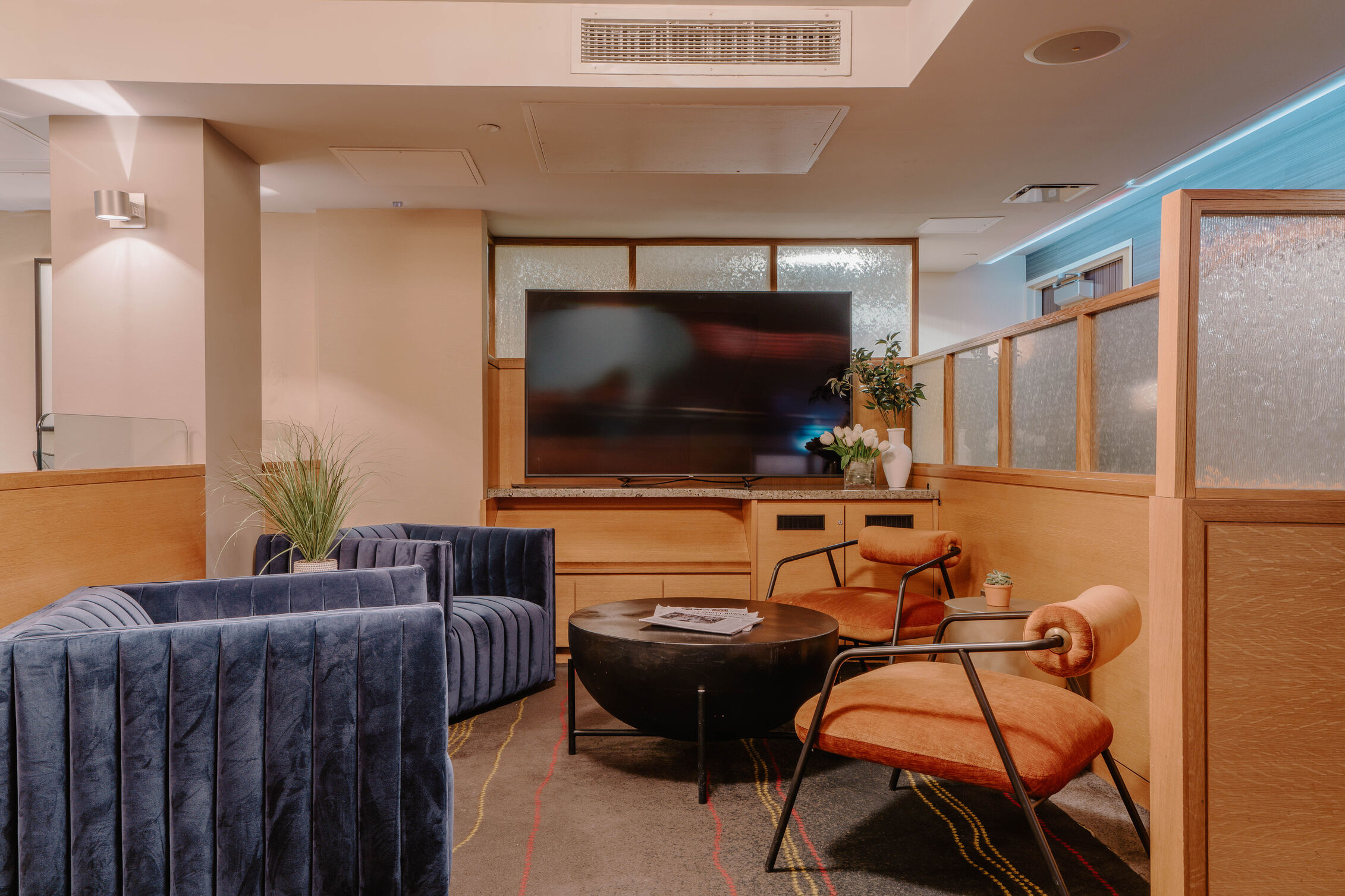 The Jewel Hotel - Experience Modern Comfort in Manhattan